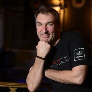#320: AMD’s Roy Taylor on Radeon Pro Duo for VR Creation – Voices of VR ...